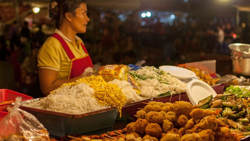Phnom Penh Street Food Tour Avec Brigitte - Cambodgien cuisine